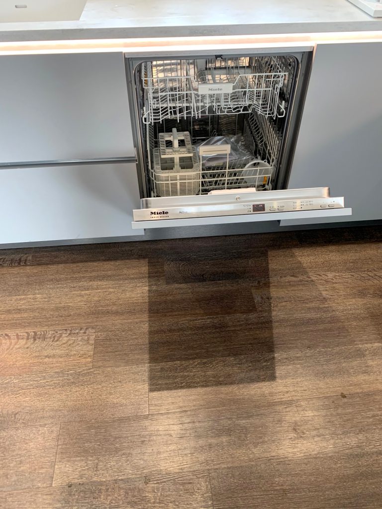 Hacker Systemat Kitchen For Sale | The Used Kitchen Company