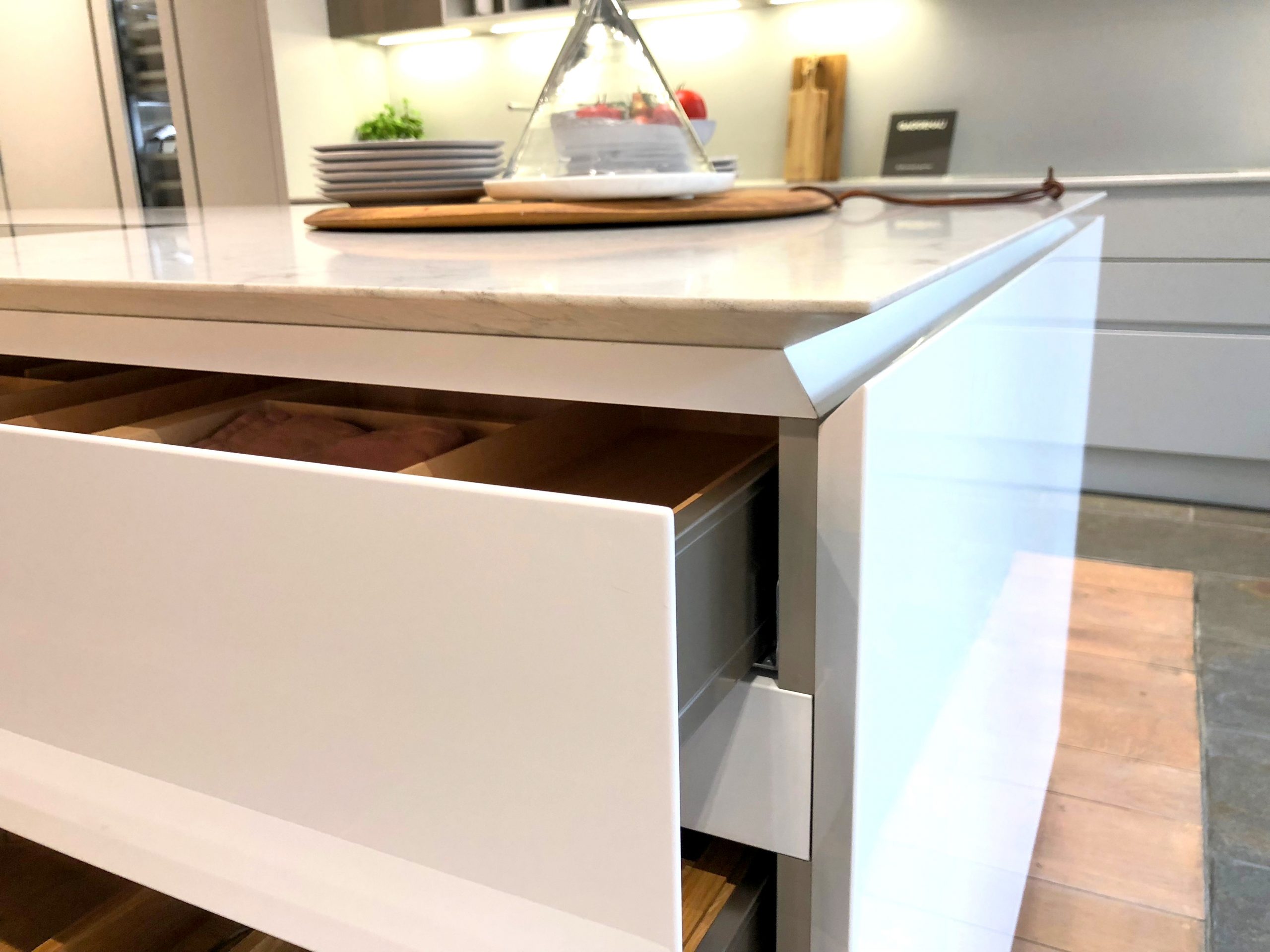 Ex Display Elle Island ] The Used Kitchen Company