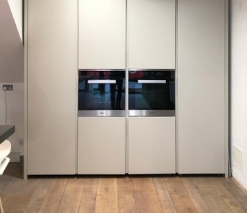 Ex Display Cesar Cucine Tall Unit Run ] The Used Kitchen Company