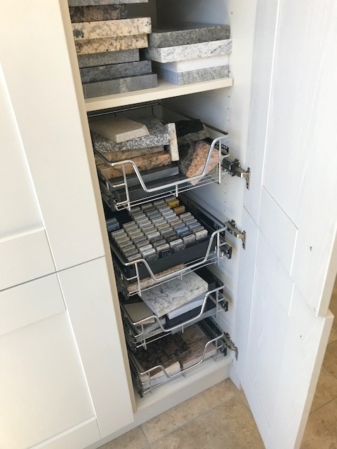 %%titleEx Display Shaker Style Kitchen } The Used Kitchen Company