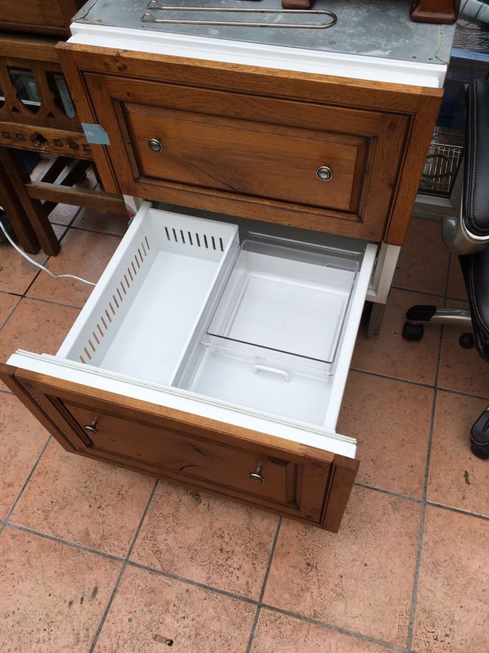 Approx 10yr old Sub Zero Freezer Drawers with Ice Machine