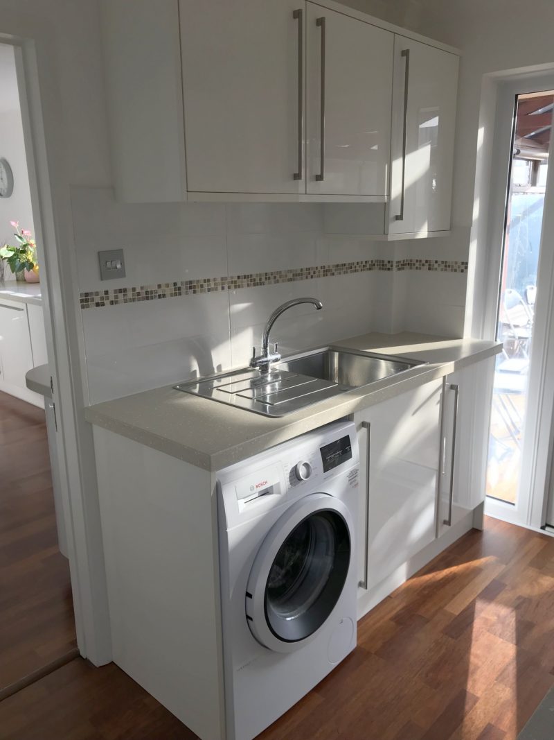 Magnet Kitchen With Utility Room | The Used Kitchen Company