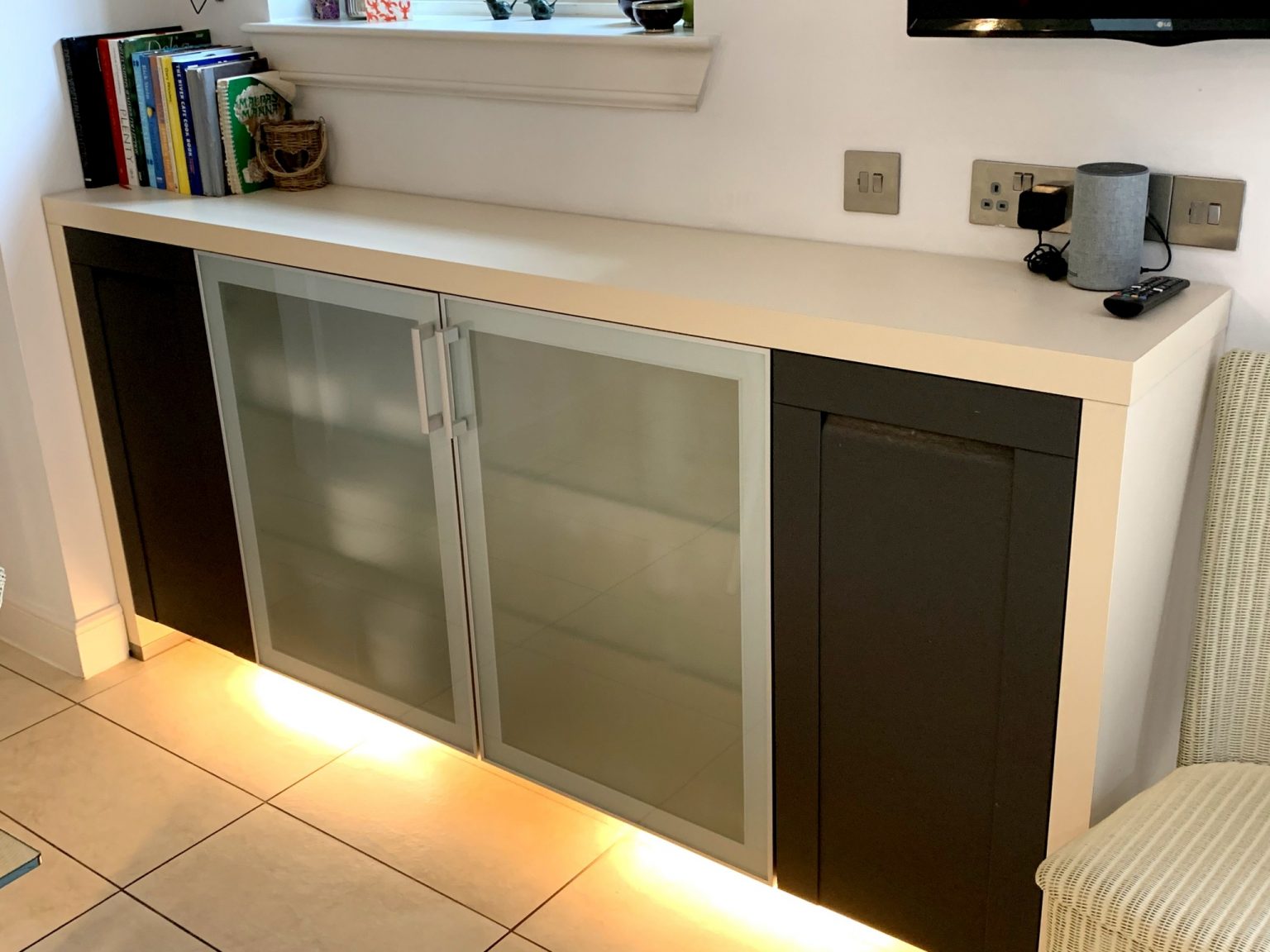 Intoto Painted Kitchen with Island, Worktops and Appliances - Used ...