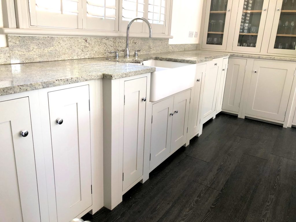 Neptune Suffolk Kitchen with Appliances | The Used Kitchen Company
