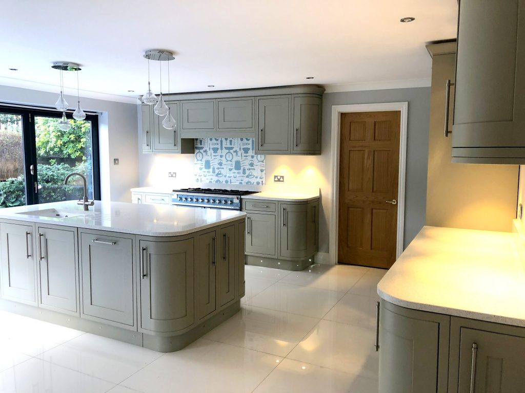 Painted Kitchen with Stone Worktops | The Used Kitchen Company
