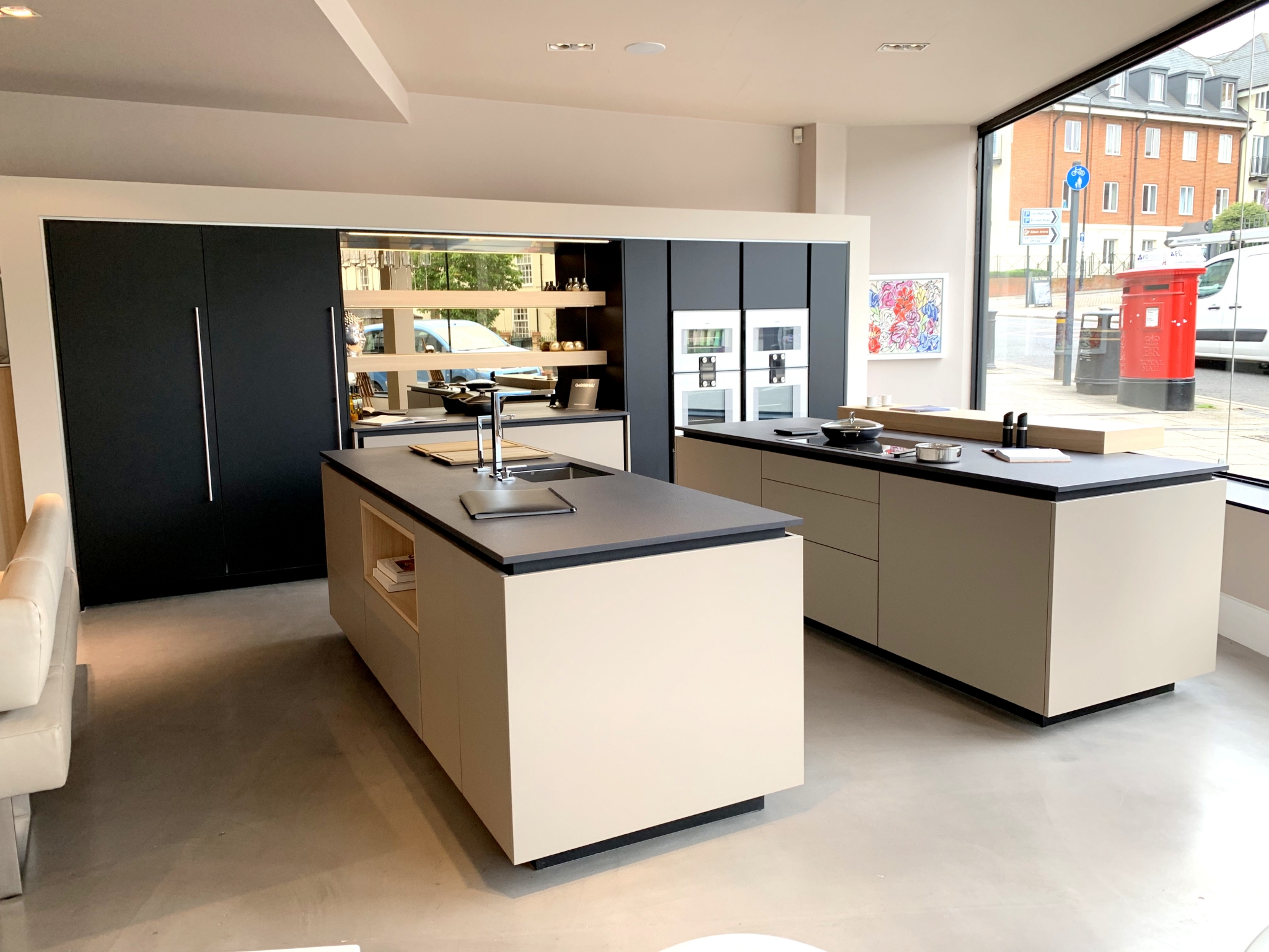 Ex Display Poggenpohl Segmento Kitchen | The Used Kitchen Company