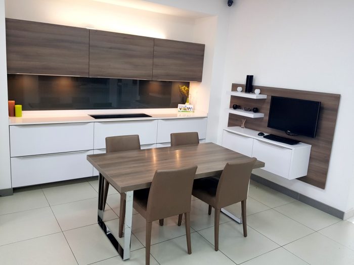 Ex Display Hacker Kitchen with Blanco Zeus Worktops and Furniture - The ...