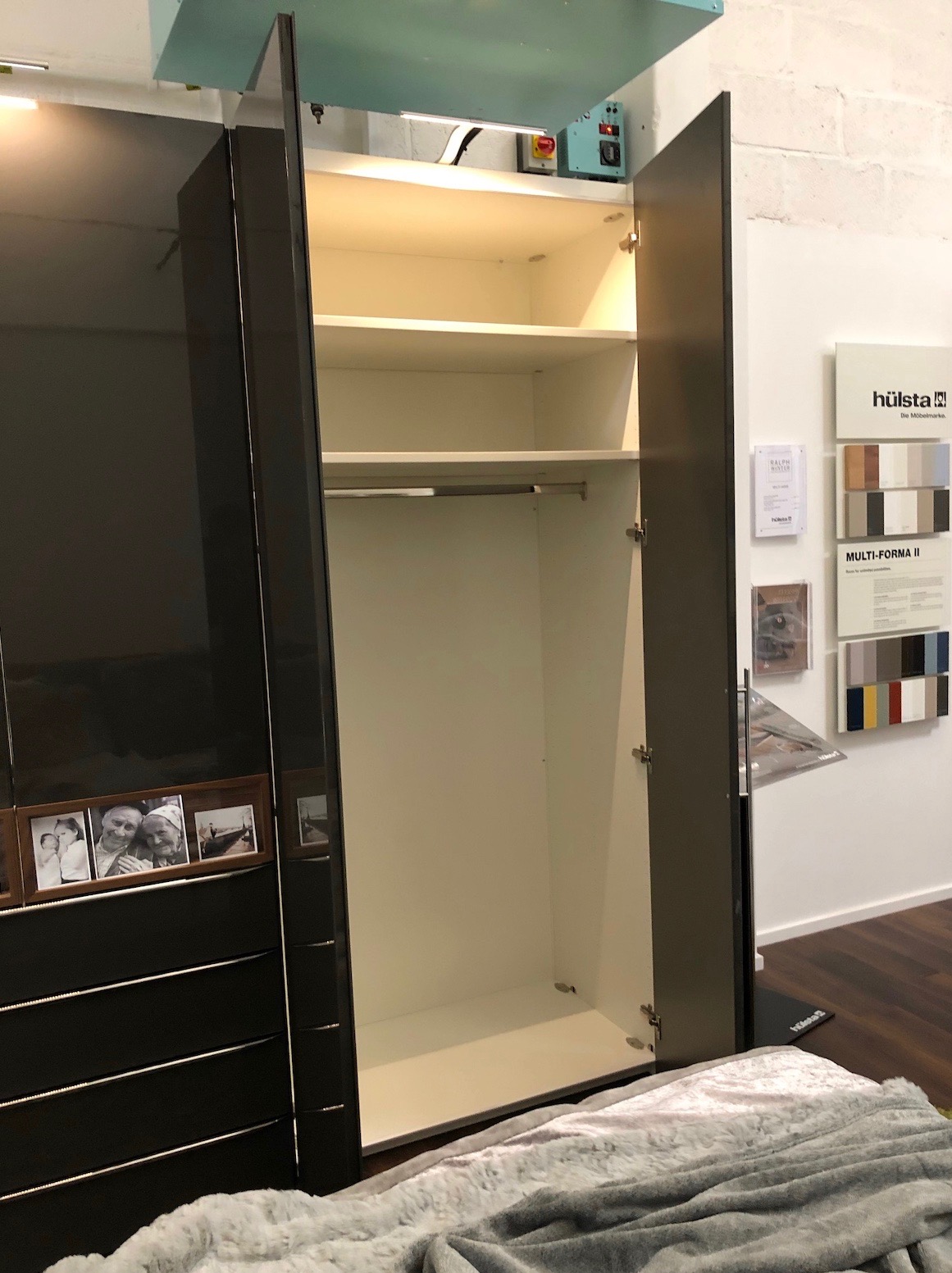 Ex-display HULSTA metis plus wardrobe | The Used Kitchen Company