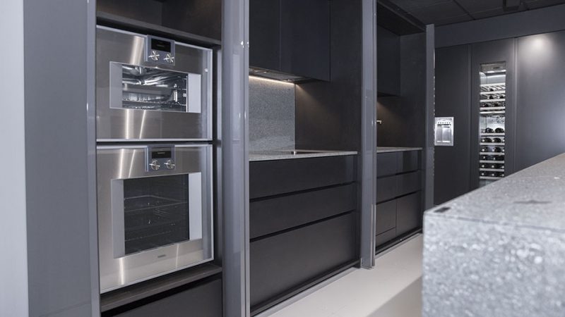 Ex Display Italian Infinity Kitchen | The Used Kitchen Company