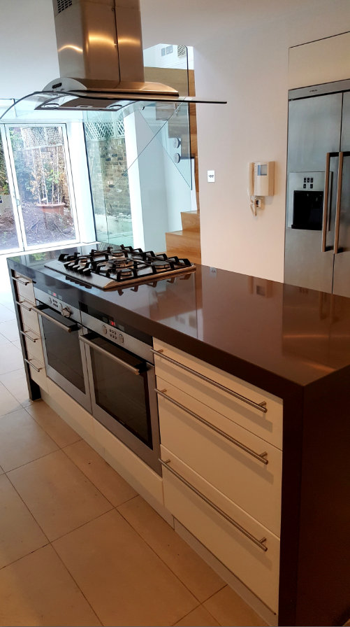 Approx 9yr Old Magnet Kitchen, Island, Granite Worktops and Appliances ...