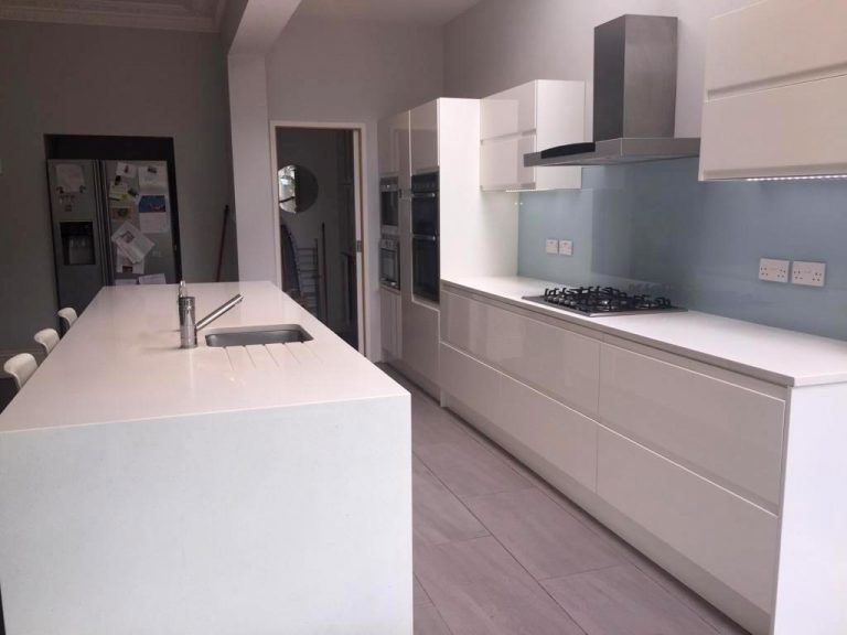 Magnet Kitchen with Island, Breakfast Bar, Worktops and Neff Appliances ...