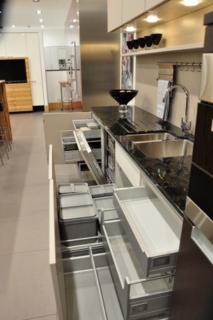 Ex-display Poggenpohl Segmento Mineral Beige And Marsh Oak Kitchen ...