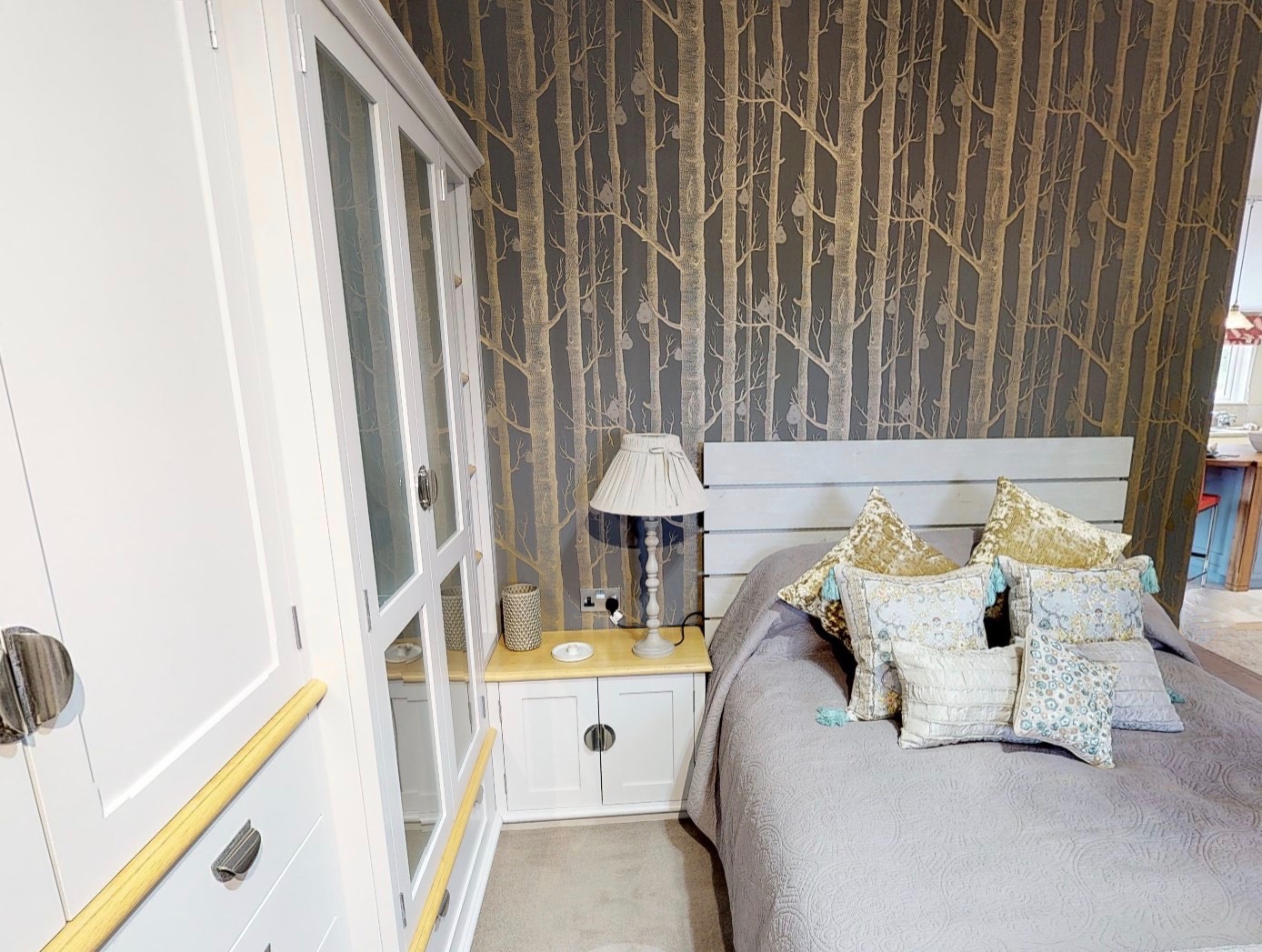 Ex Display Bedroom including Wardrobe | The Used Kitchen Company