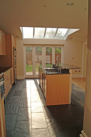 Approx 7yr old PWS Kitchen, Granite Worktops and Appliances