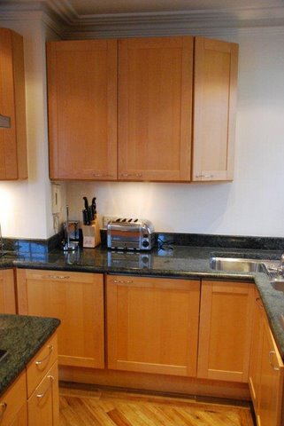 Approx 8yr old Harrods Kitchen, island and Neff Appliances