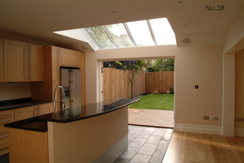 Approx 7yr old PWS Kitchen, Granite Worktops and Appliances