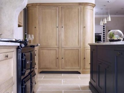 Ex-display Neptune Henley Kitchen with Island, Worktops and Appliances