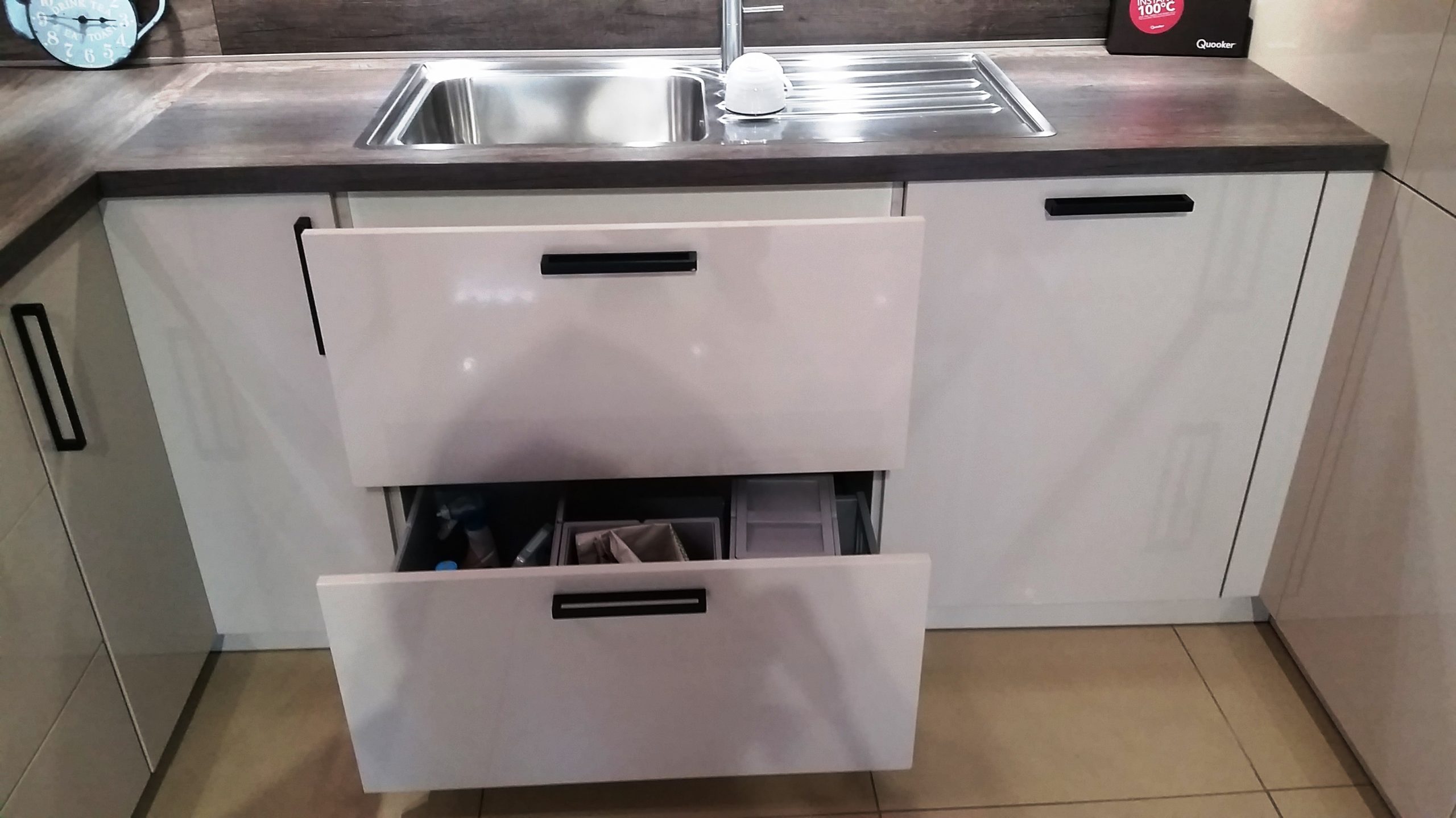 Ex Display Schuller Kitchen with Worktops and Bosch Appliances. The ...