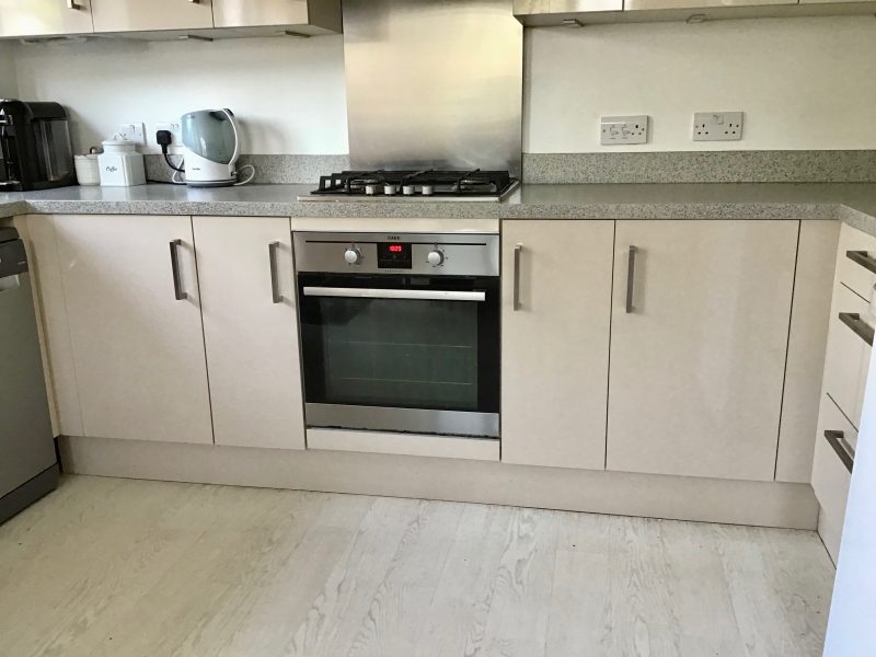 Paula Rosa Kitchen with Worktops and Appliances