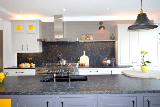 Ex Display In-Frame Shaker Kitchen | The Used Kitchen Company