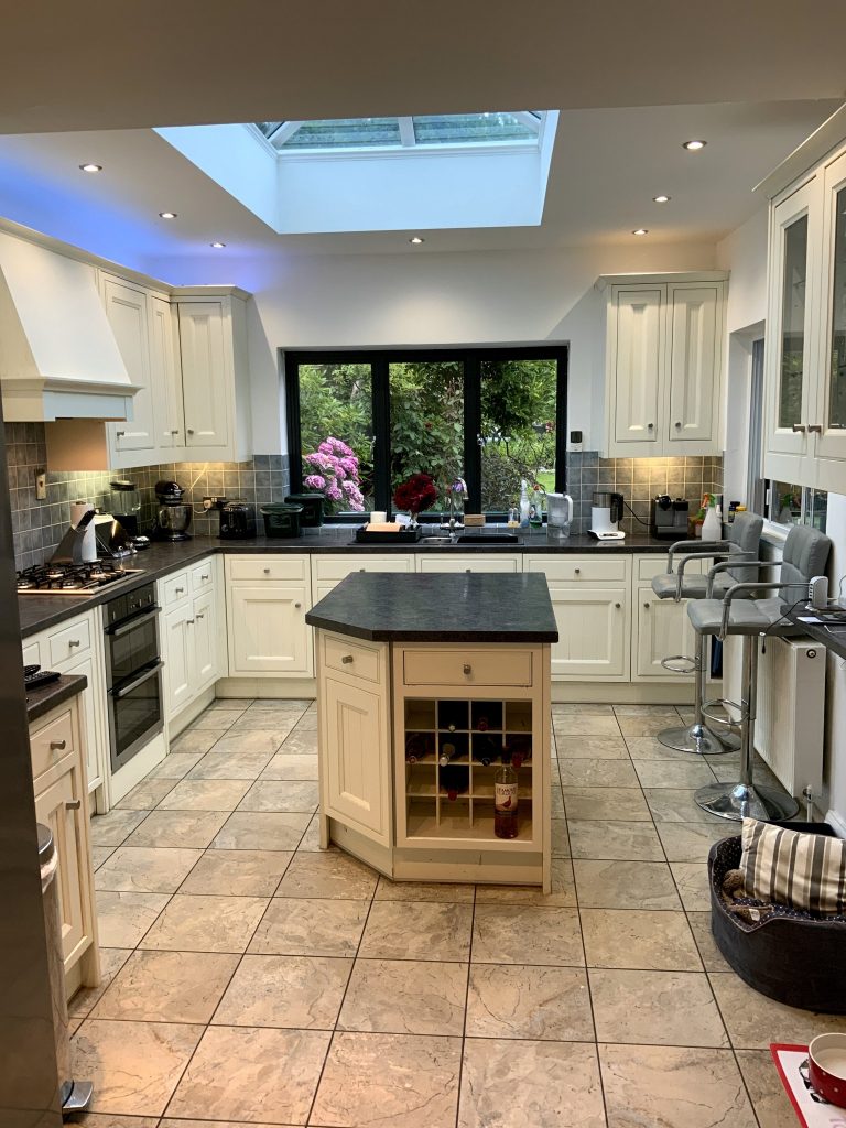 Magnet Kitchen with Island and Worktops | The Used Kitchen Company