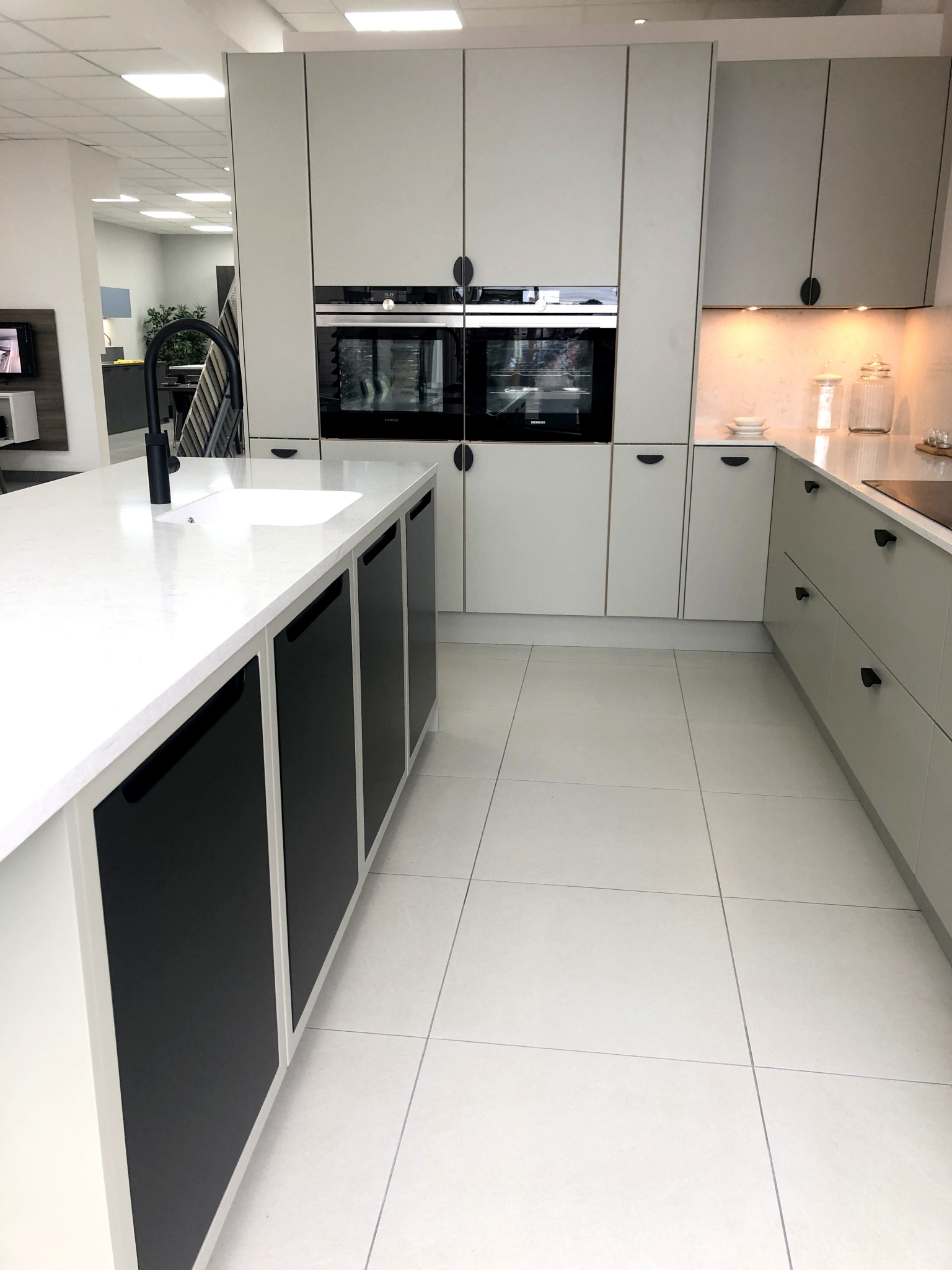 Ex Display Prentice Kitchen ] The Used Kitchen Company